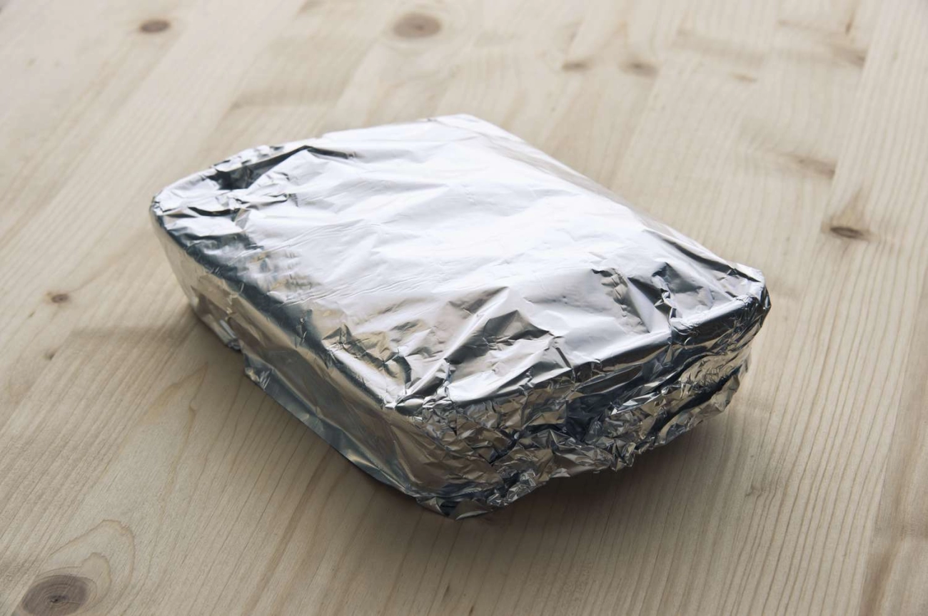 Aluminum Foil For Food Wrapping Benefits Tips And Safety Guide | Food ...