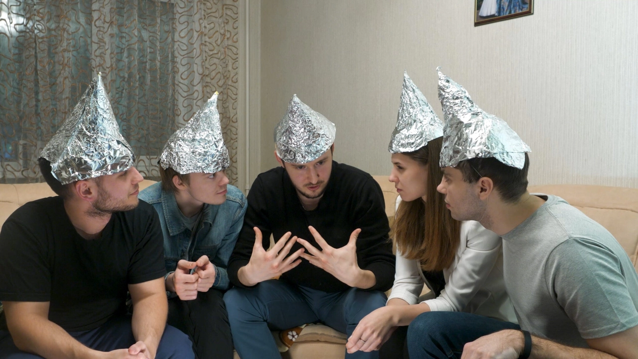 Tin Foil Hat Guide History Meaning And How To Make One | Food Storage ...